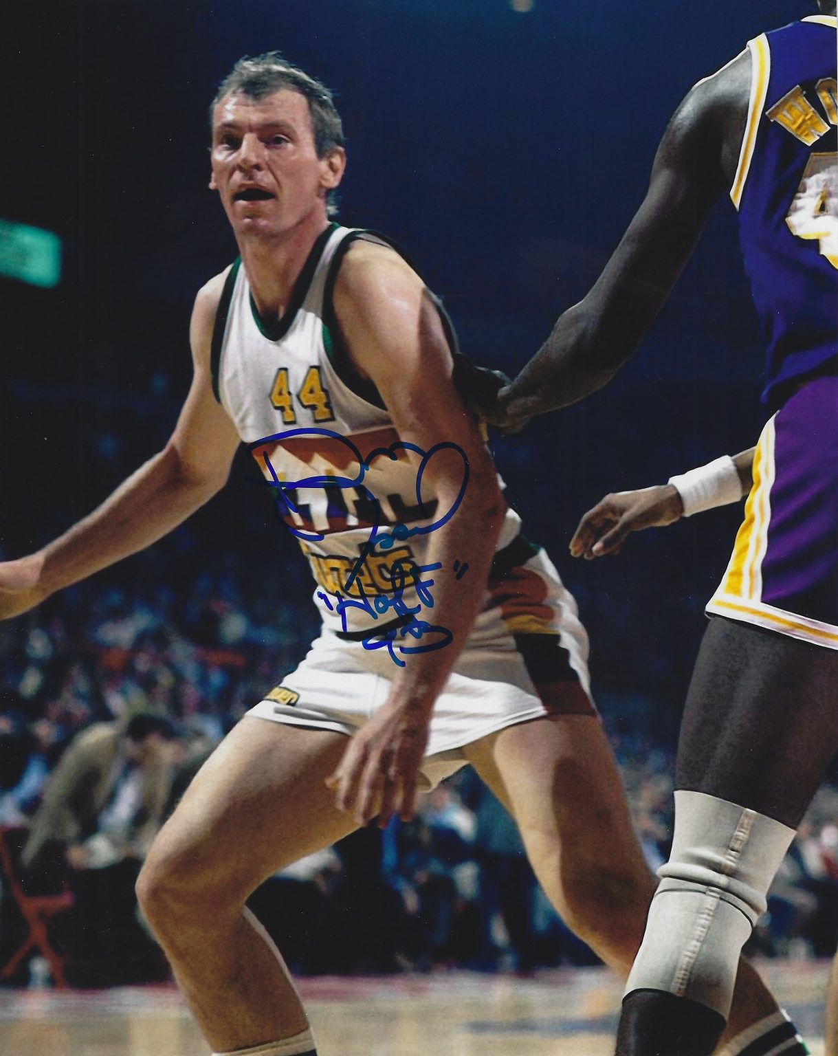 Autographed DAN ISSEL 8X10 Denver Nuggets photo - Main Line Autographs
