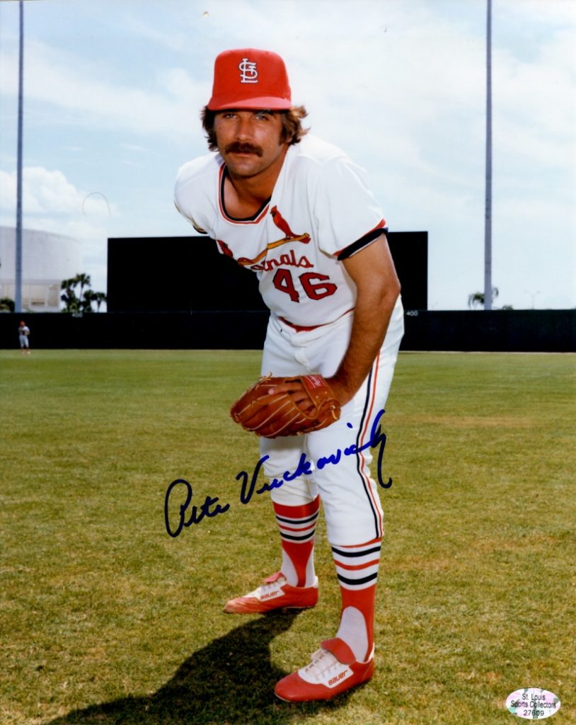 AUTOGRAPHED PETE VUCKOVICH 8X10 St. Louis Cardinals photo - Main Line ...