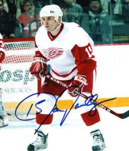 Autographed JASON WOOLLEY Detroit Red Wings Photo - Main Line Autographs