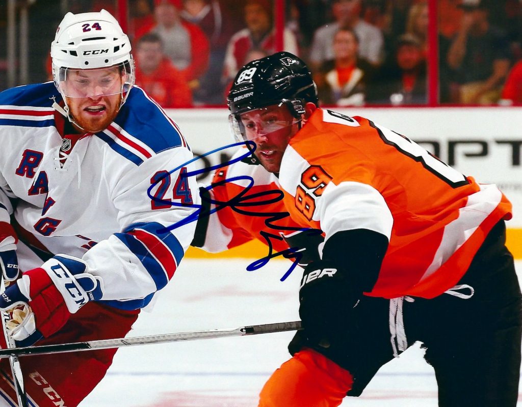 Autographed Sam Gagner 8X10 Philadelphia Flyers Photo - Main Line ...