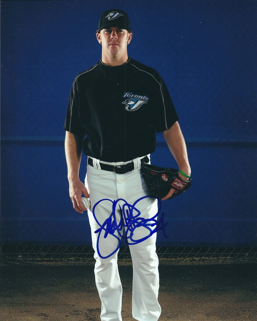 Autographed JOSH BANKS 8x10 Toronto Blue Jays Photo - Main Line Autographs