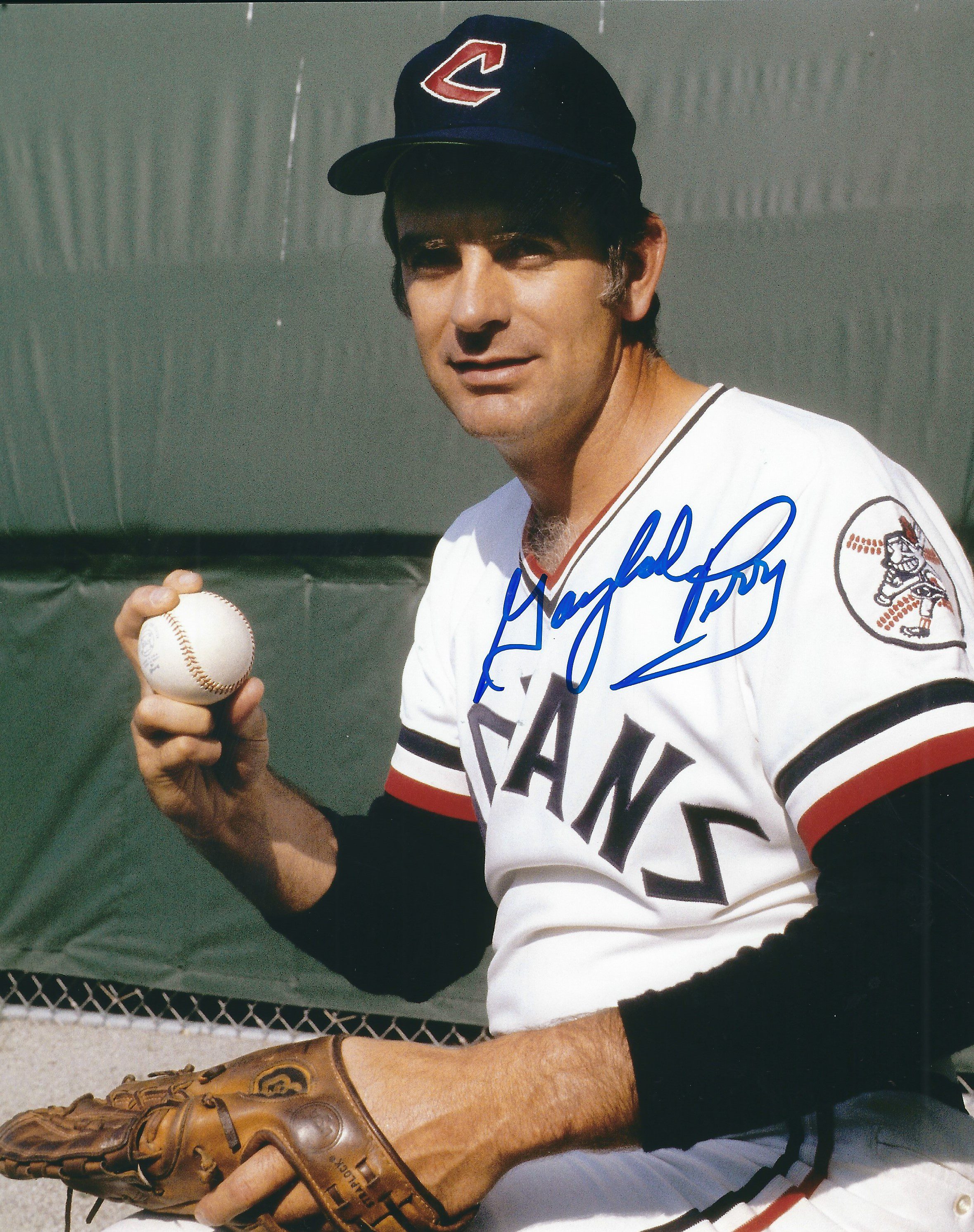 Autographed GAYLORD PERRY 8x10 Cleveland Indians Photo - Main Line ...