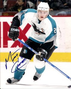 Autographed MATT CARLE San Jose Sharks photo - Main Line Autographs