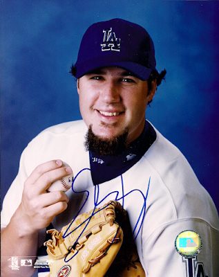 AUTOGRAPHED ERIC GAGNE Los Angeles Dodgers photo - Main Line Autographs