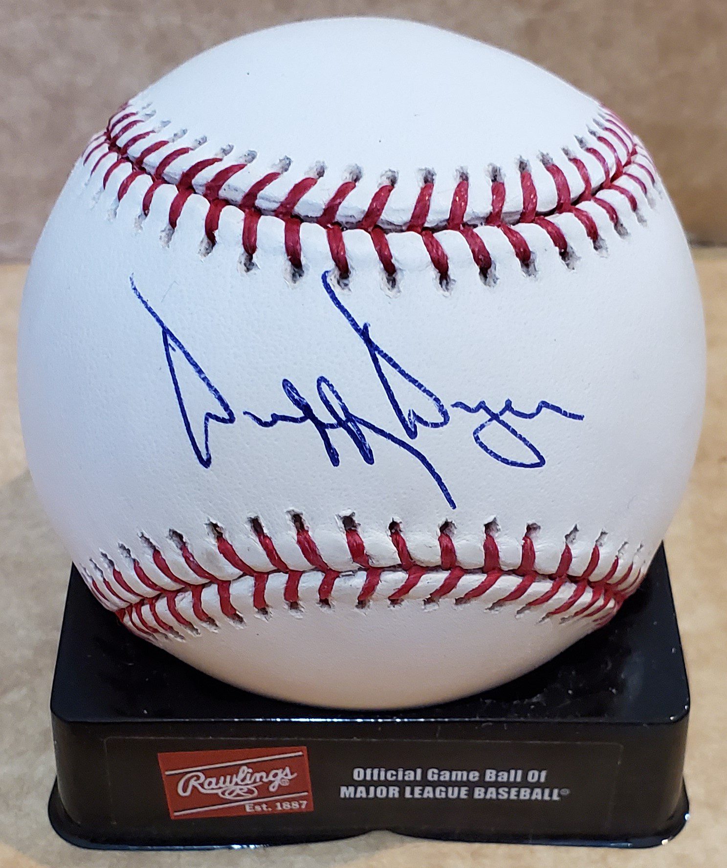 Autographed DUFFY DYER Official Major League Baseball - Main Line ...
