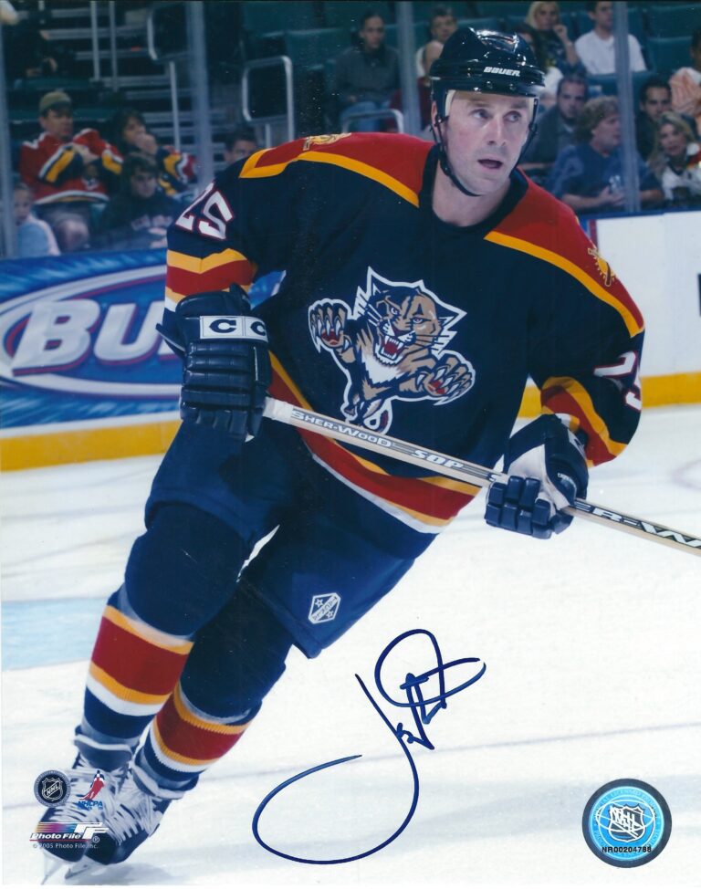 Autographed JOE NIEUWENDYK 8X10 Florida Panthers Photo - Main Line Autographs