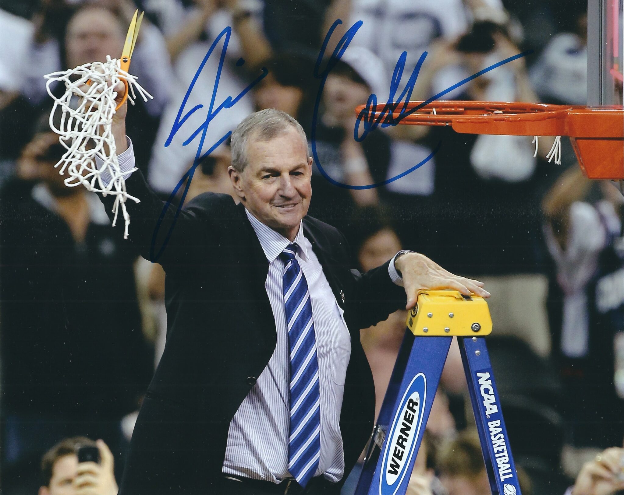 Autographed Hall of Fame Basketball Photos Archives - Page 3 of 14 ...