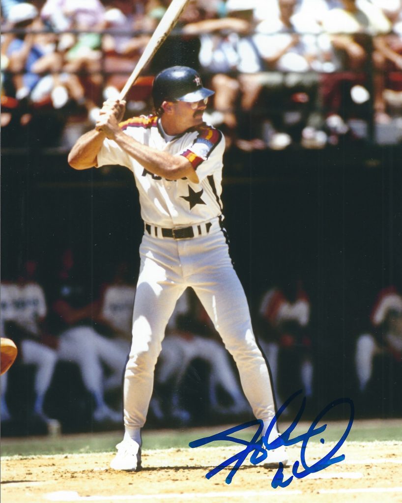 AUTOGRAPHED GLENN WILSON 8X10 Houston Astros Photo - Main Line Autographs