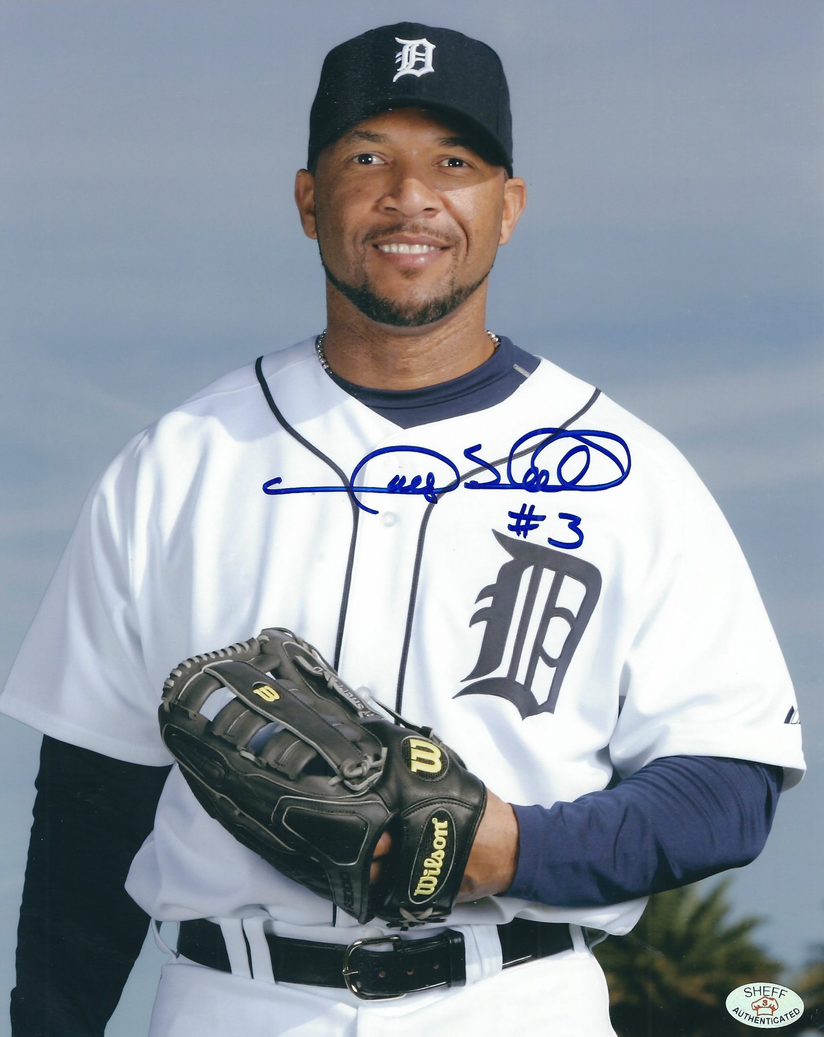 AUTOGRAPHED GARY SHEFFIELD 8X10 Detroit Tigers Photo - Main Line Autographs