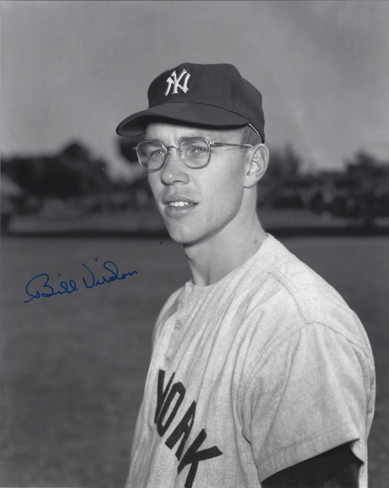 AUTOGRAPHED BILL VIRDON 8x10 New York Yankees Photo - Main Line Autographs