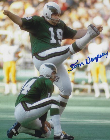 Autographed TOM DEMPSEY 8X10 Philadelphia Eagles Photo - Main Line ...