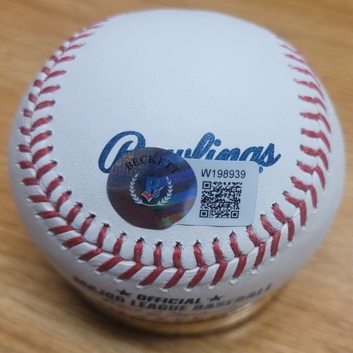 Autographed JIM PALMER "HOF 90" Official Major League Baseball Beckett ...